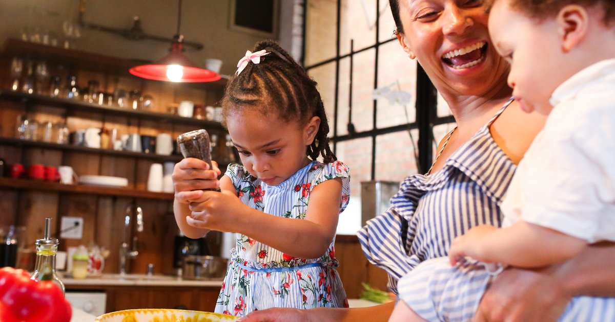 Talking about food activity for kids | Words for Life